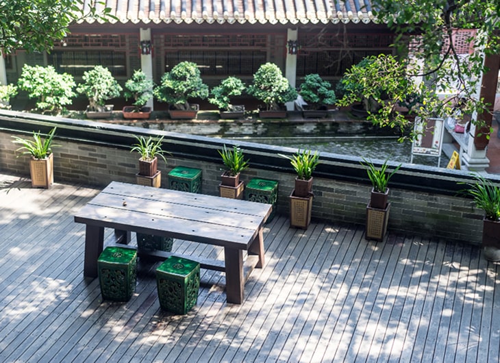 Taman dengan Elemen Kayu: Inspirasi Desain ya - Floria.id